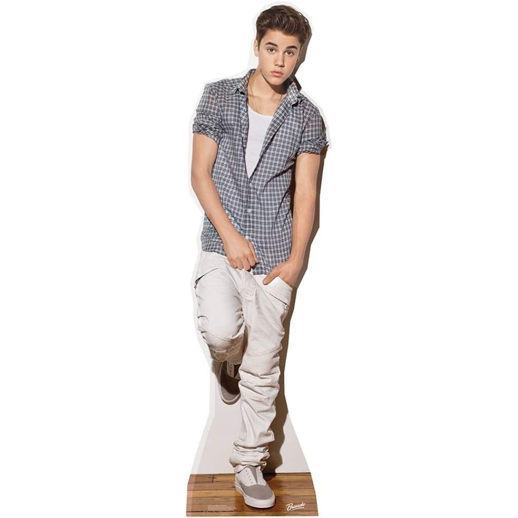 Personajes de Cartón a Tamaño Real ¡Decora con Estilo!